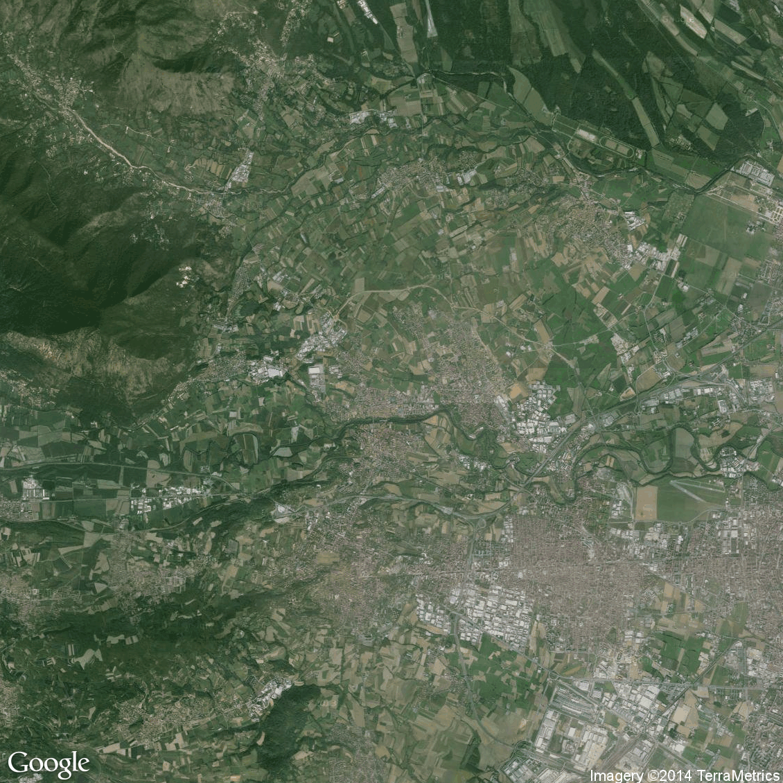 Foto dal satellite del comune d'Alpignano media e alta risoluzione