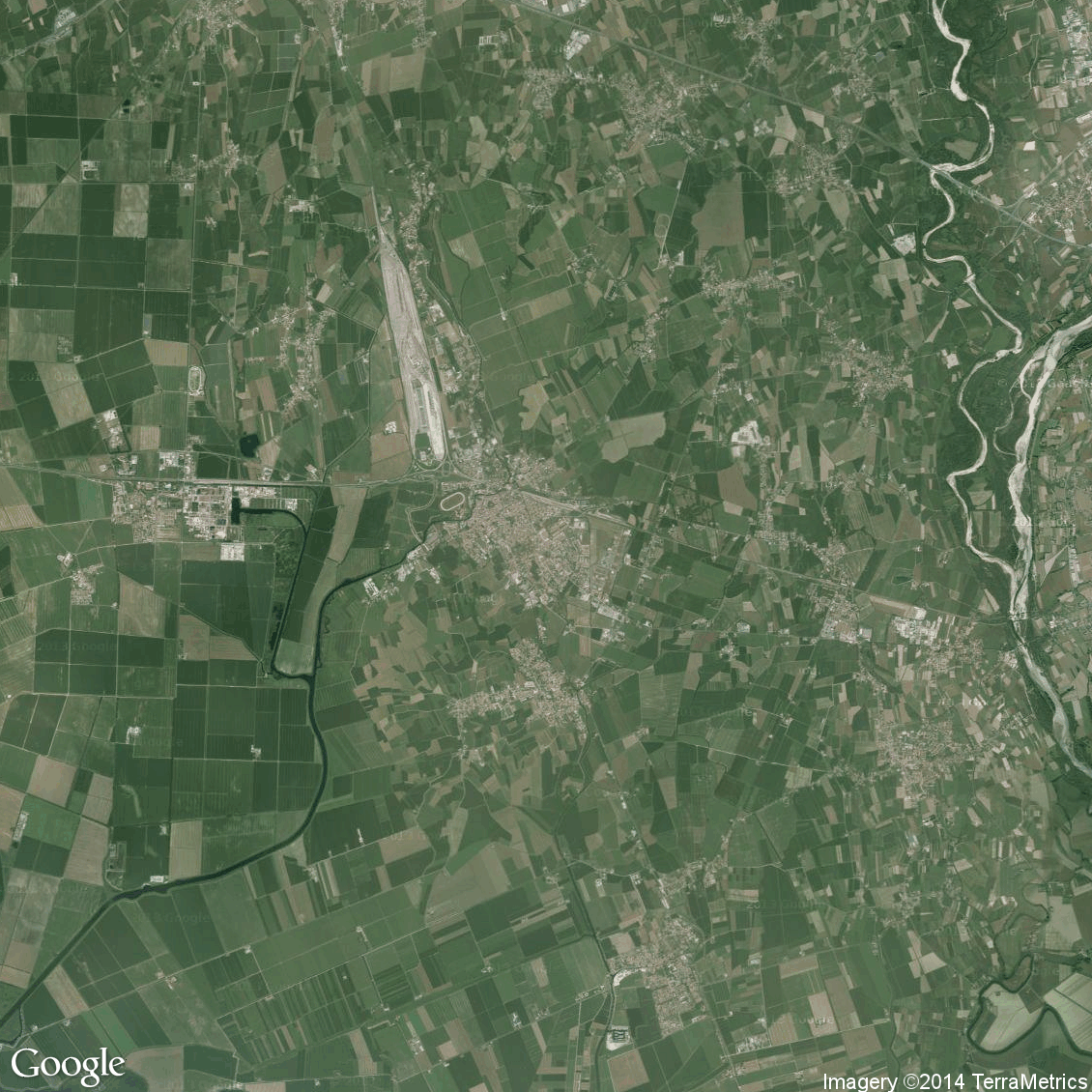 Foto dal satellite del comune di Cervignano del Friuli media e alta ...