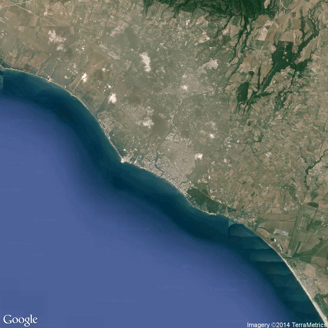 Foto dal satellite del comune di Ladispoli media e alta risoluzione