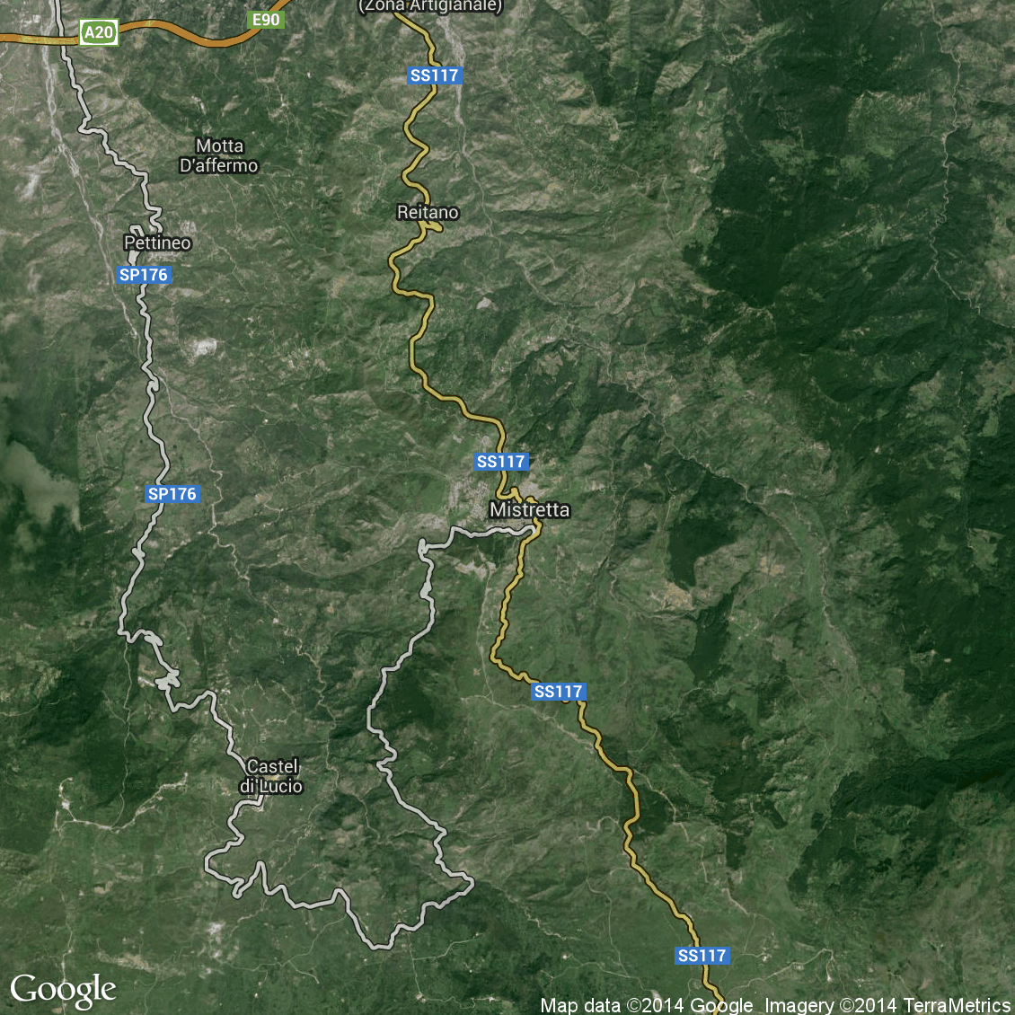 Foto hibrida aerea del comune di Mistretta con strade e vista ...