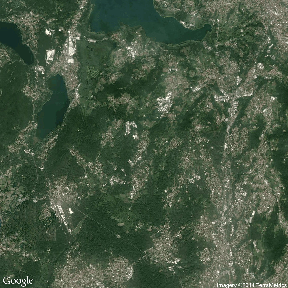 Foto dal satellite del comune di Mornago media e alta risoluzione