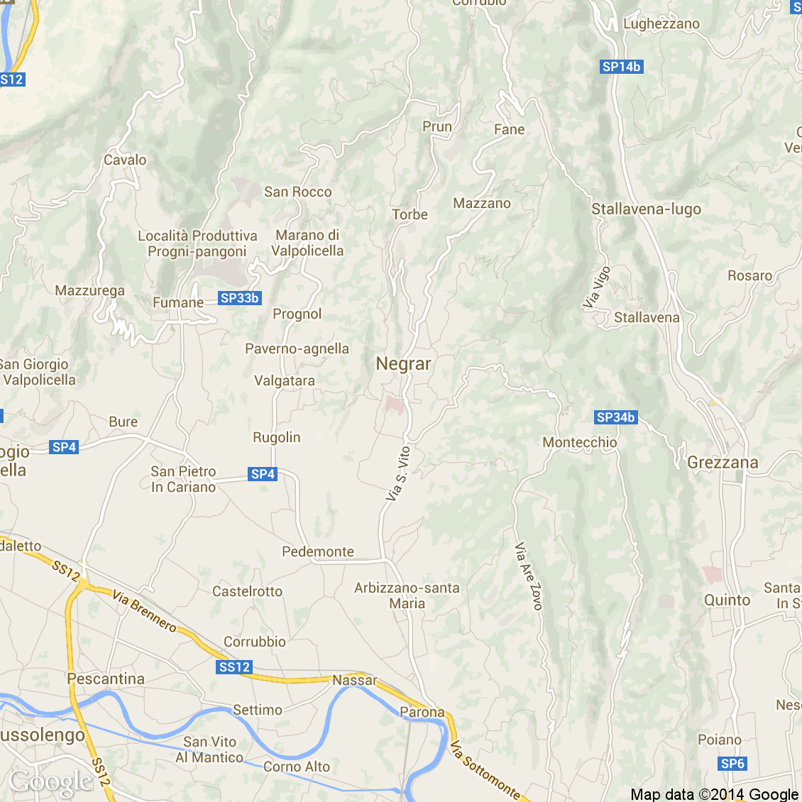 Foto dall'alto delle strade del comune di Negrar media e alta risoluzione