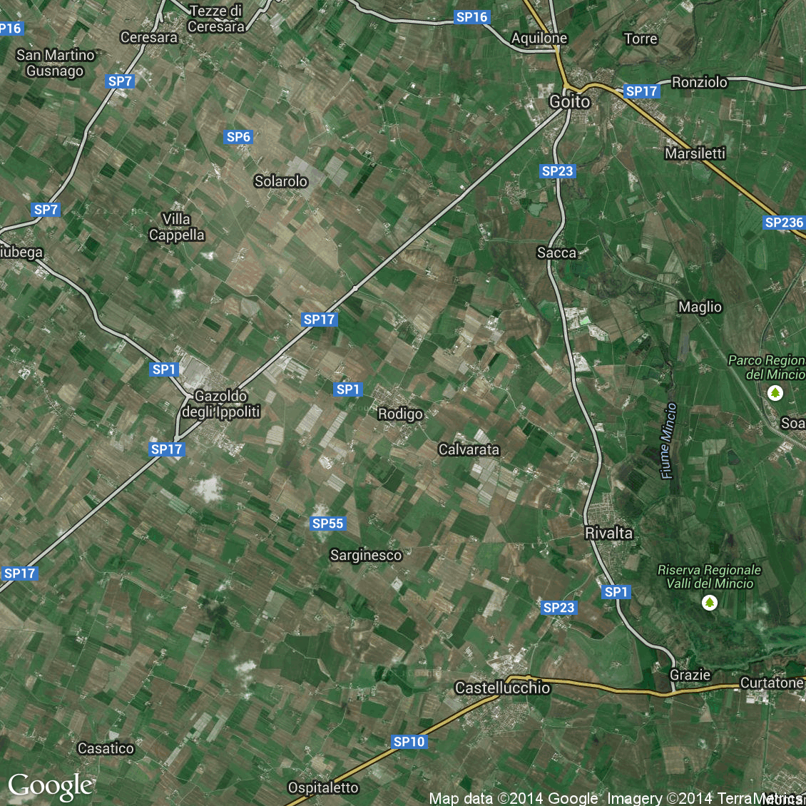 Foto hibrida aerea del comune di Rodigo con strade e vista ...